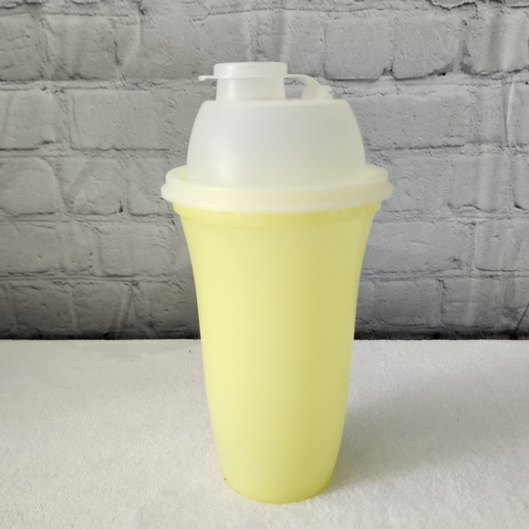 Tupperware | Kitchen | Vintage Tupperware Blender Salad Dressing Quick ...